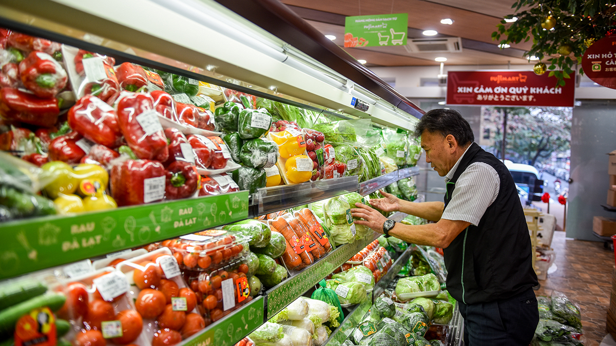 Retail business in Asian countries | Sumitomo Corporation